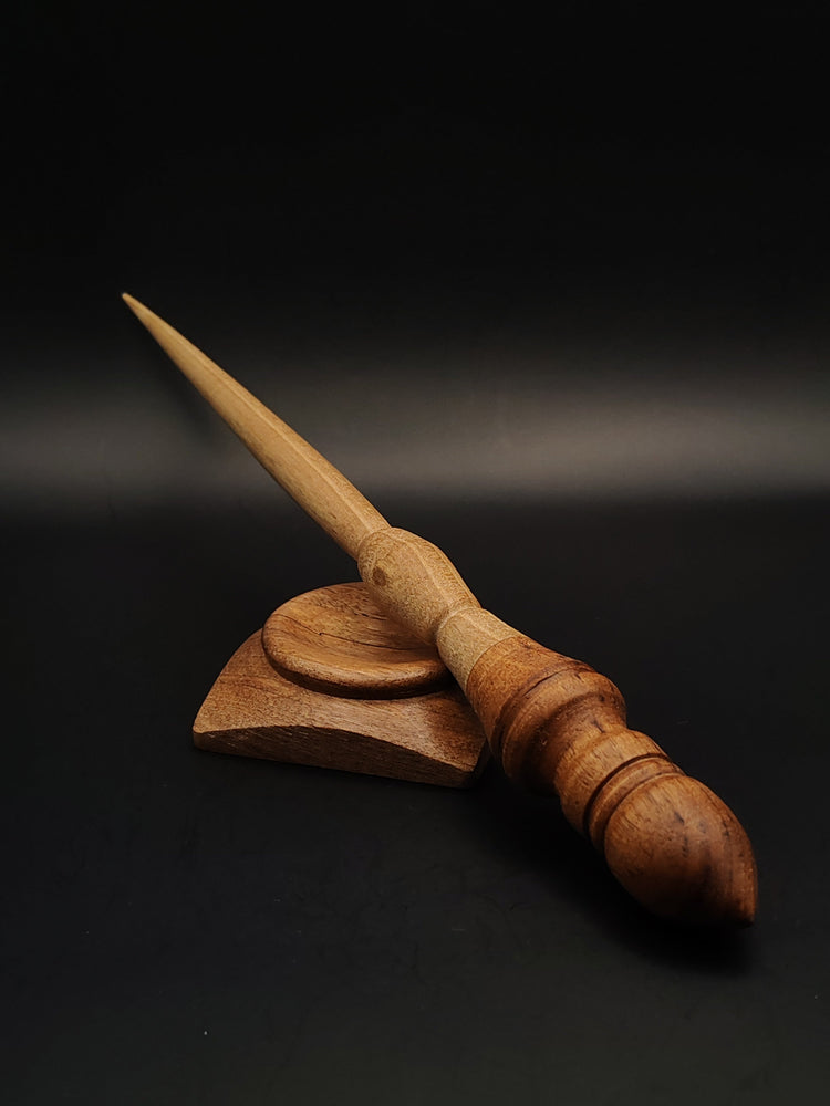 Handmade Spindles and Yarn Spinning Tools – Kravelli